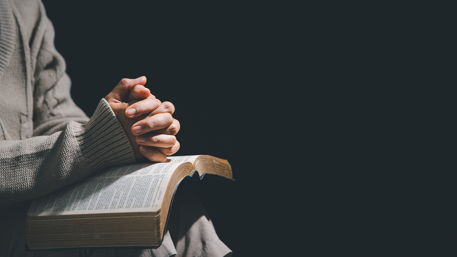 6 Bible Verses That Will Conquer Bedtime Anxiety | Abide